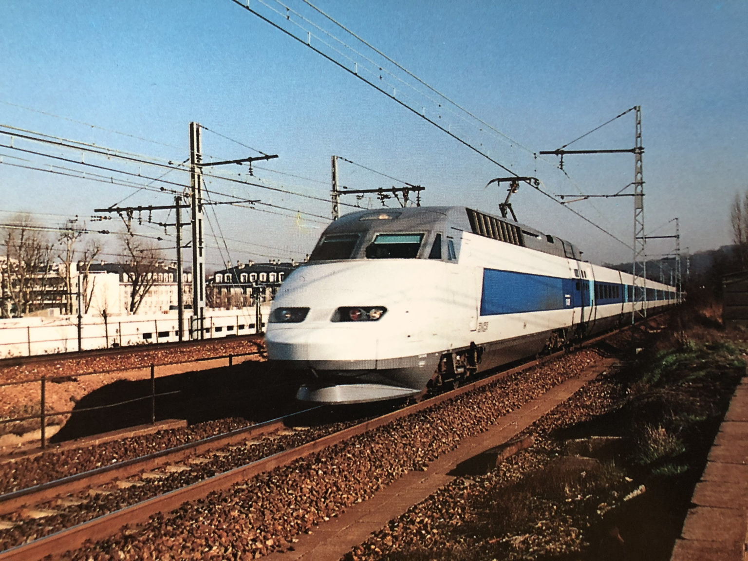 Les livrées éphémères des TGV reproduites par Jouef : le TGV blanc et ...