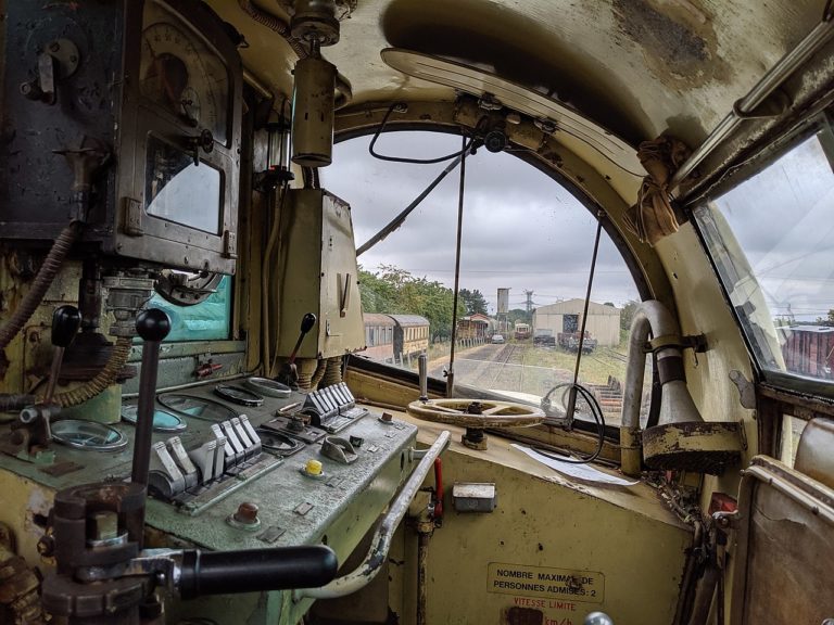 Les autorails Picasso X 3800 et leurs reproductions Jouef ...