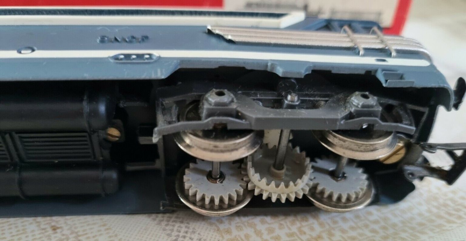 Les BB 67000 : de Jouef à REE – TrainCollection.fr